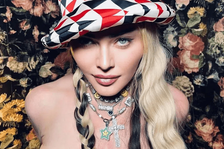 Madonna se stala nejnovější celebritou, která koupila NFT BAYC - Daily ...